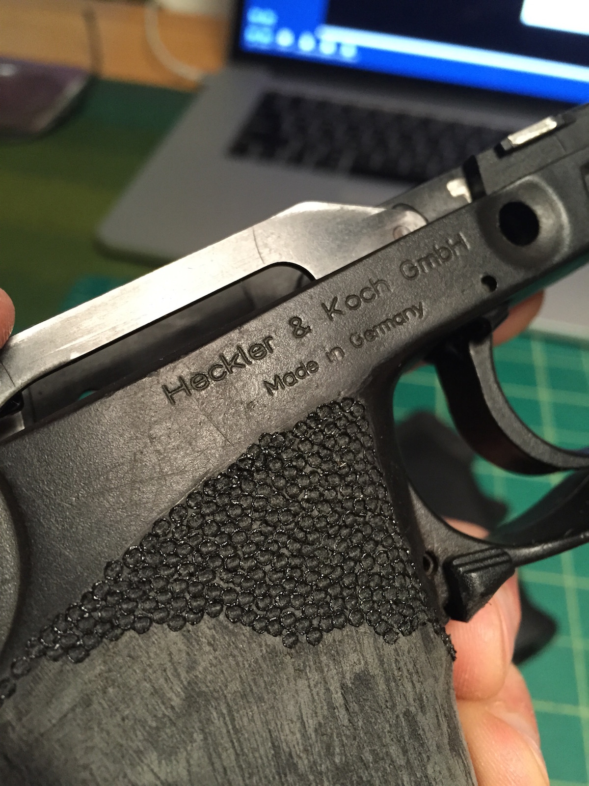 USP 45 Stipple Project - New Life to a Tired Gal | HKPRO Forums